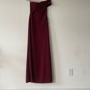 Lulus | Dresses | Lulus Off The Shoulder Burgundy Maxi Dress | Poshmark